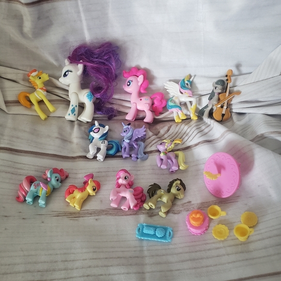 My Little Pony | Toys | My Little Pony Set Of 2 Pvc Figures Tea Party ...